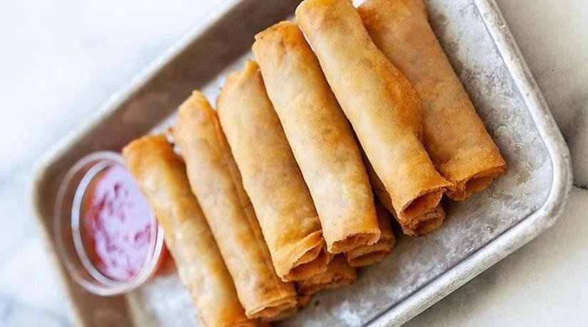 Canton chinese restaurant - Vegetable Spring Rolls(4)