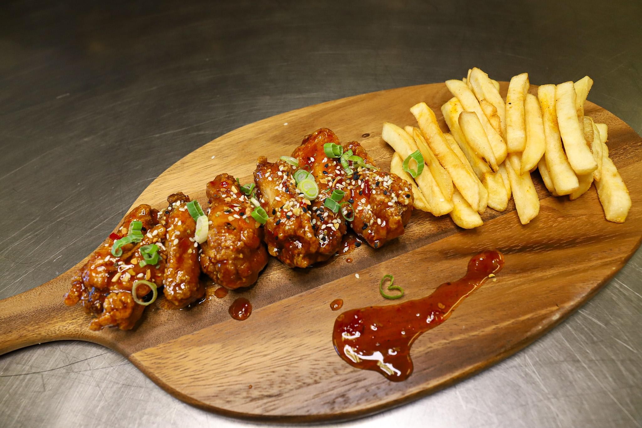 210 S. Central Ave - Island Chicken Box