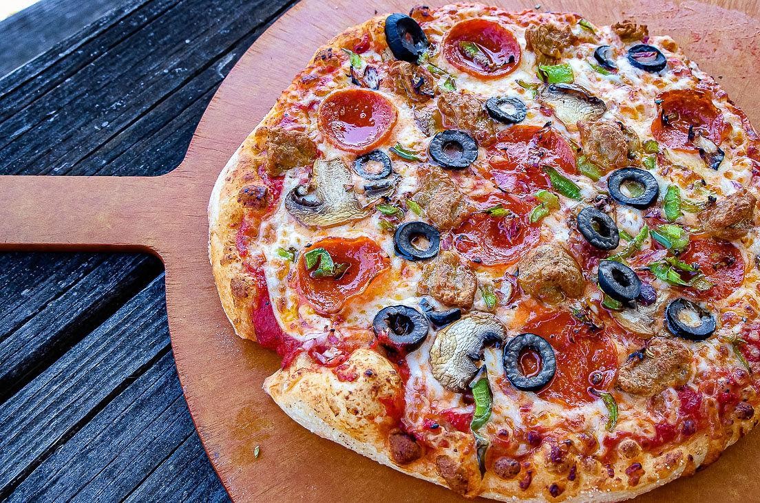 Lighthouse Pizza & Pasta - Supreme