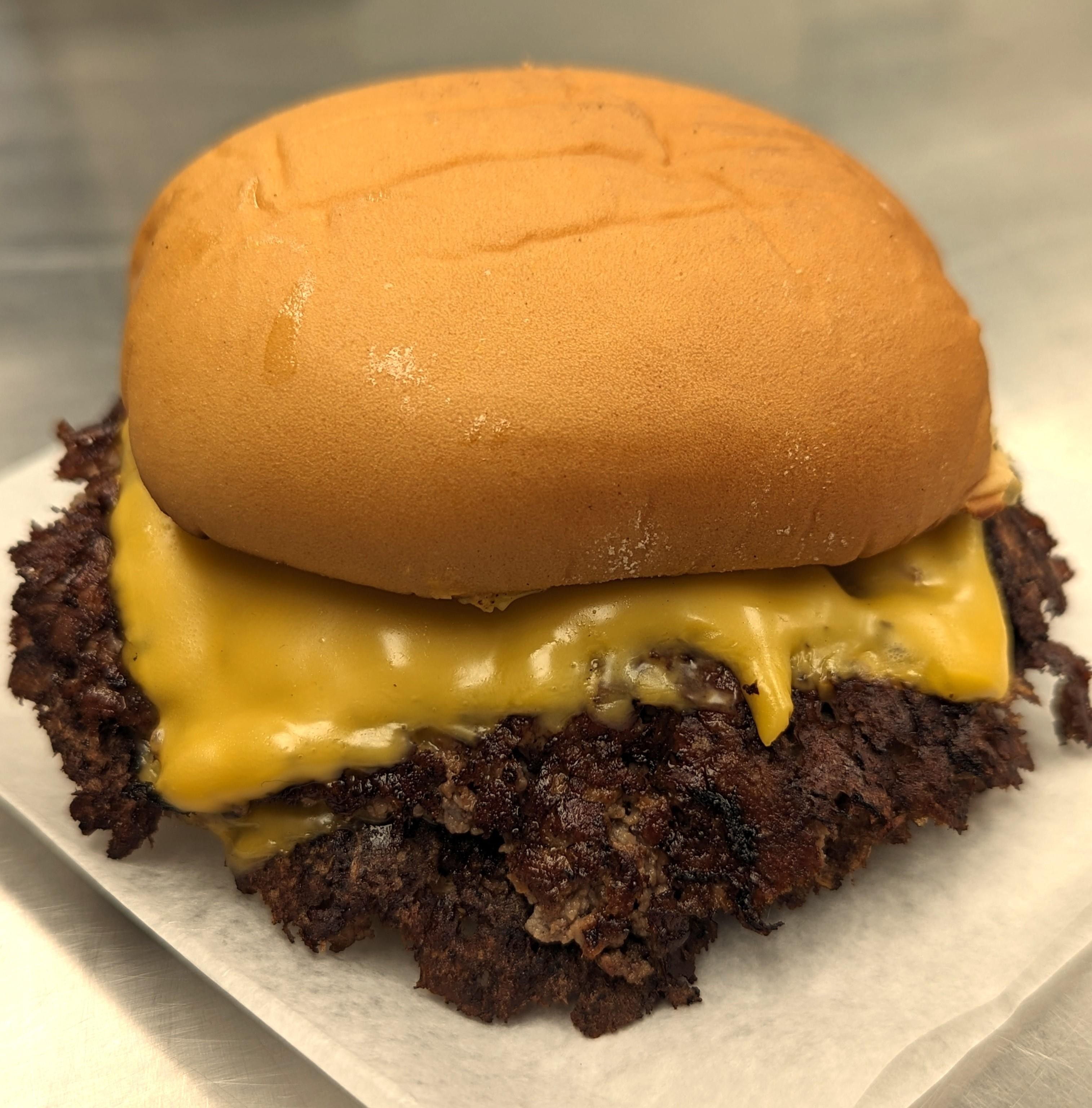 C - Burger 200 West Belleview Avenue - Plain Cheeseburger