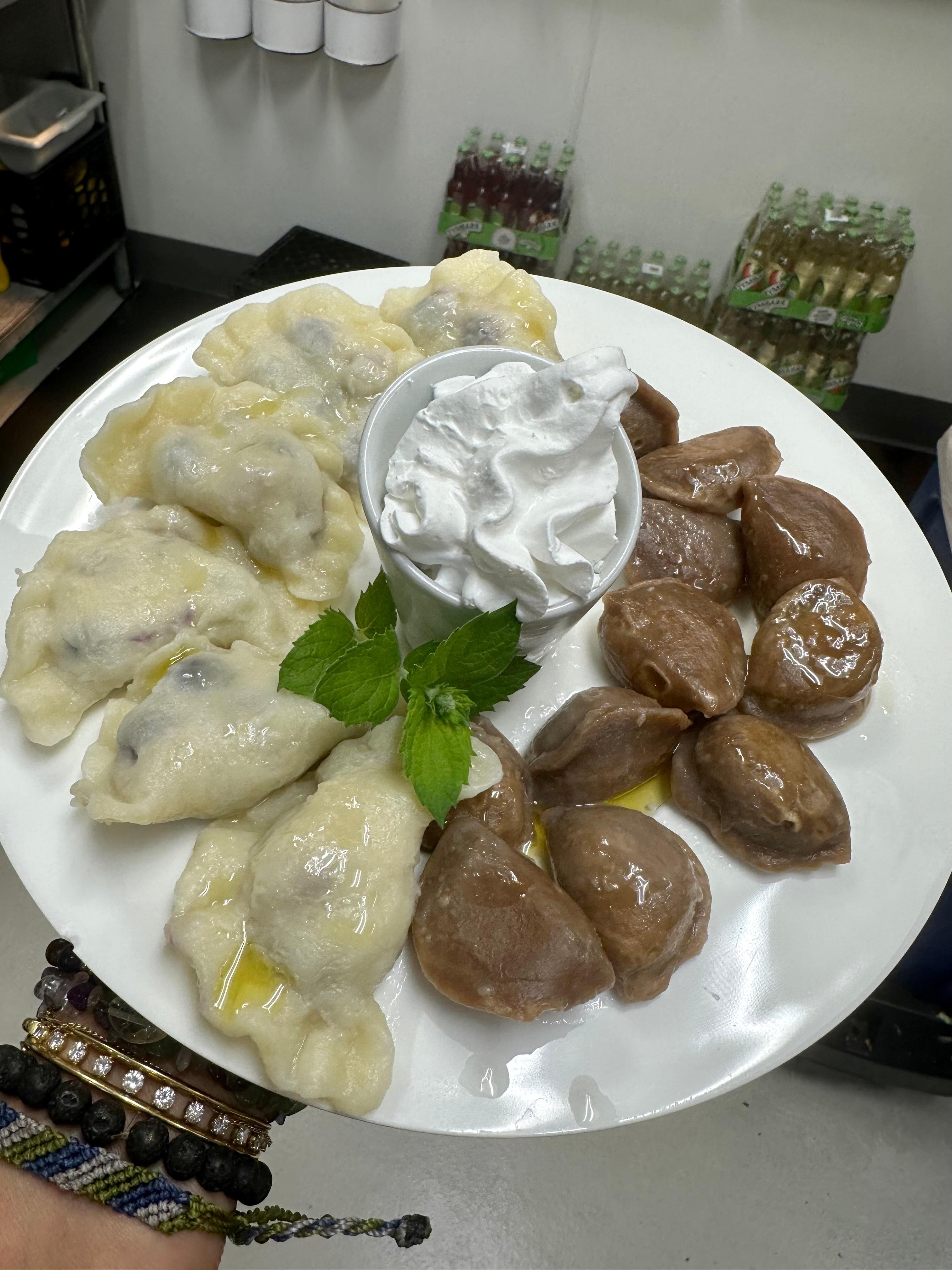 Tata's Pierogi - Sweet Half Portion - 6 Pierogi