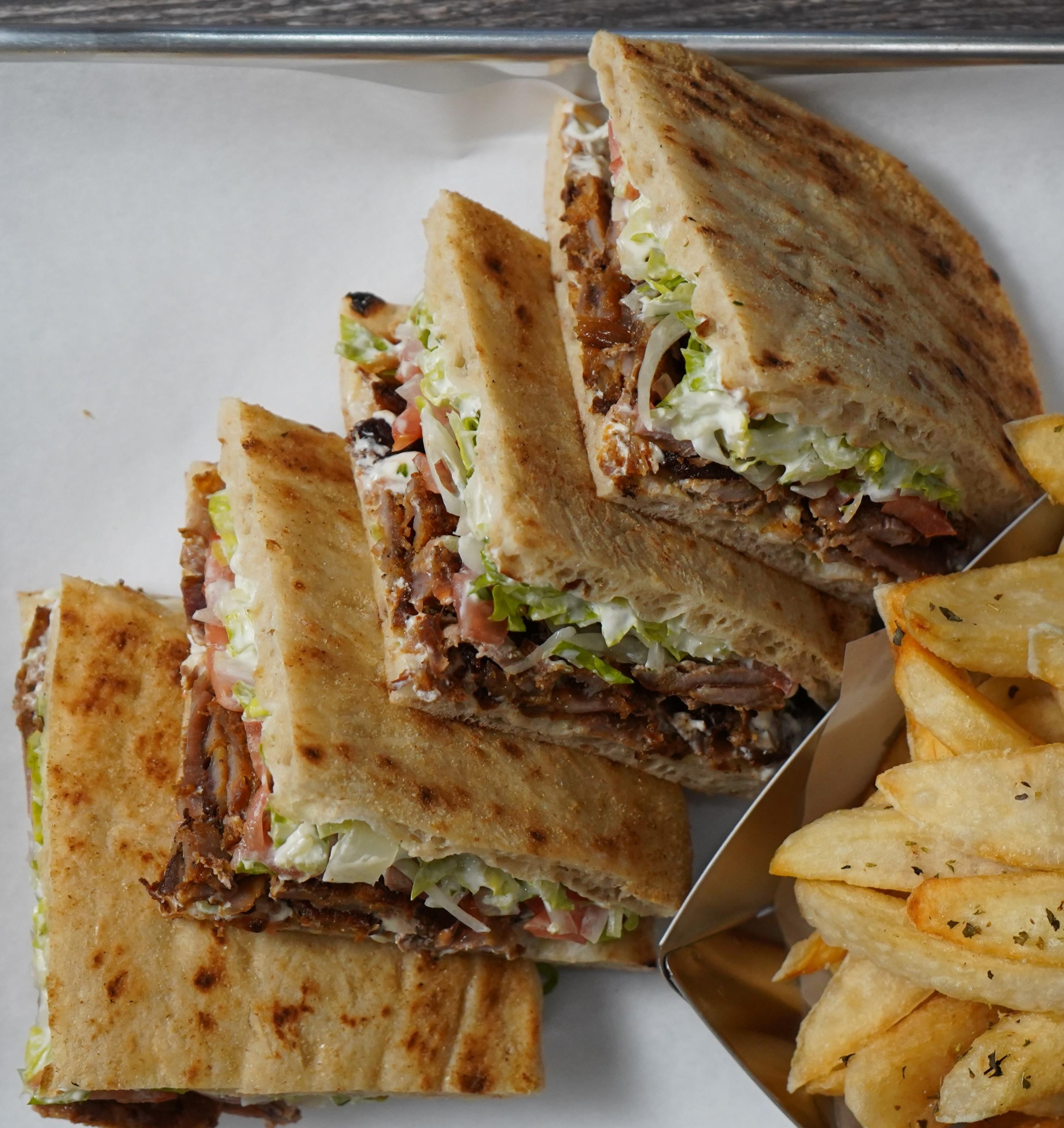 286 West Rand Road - Gyro Club Sandwich