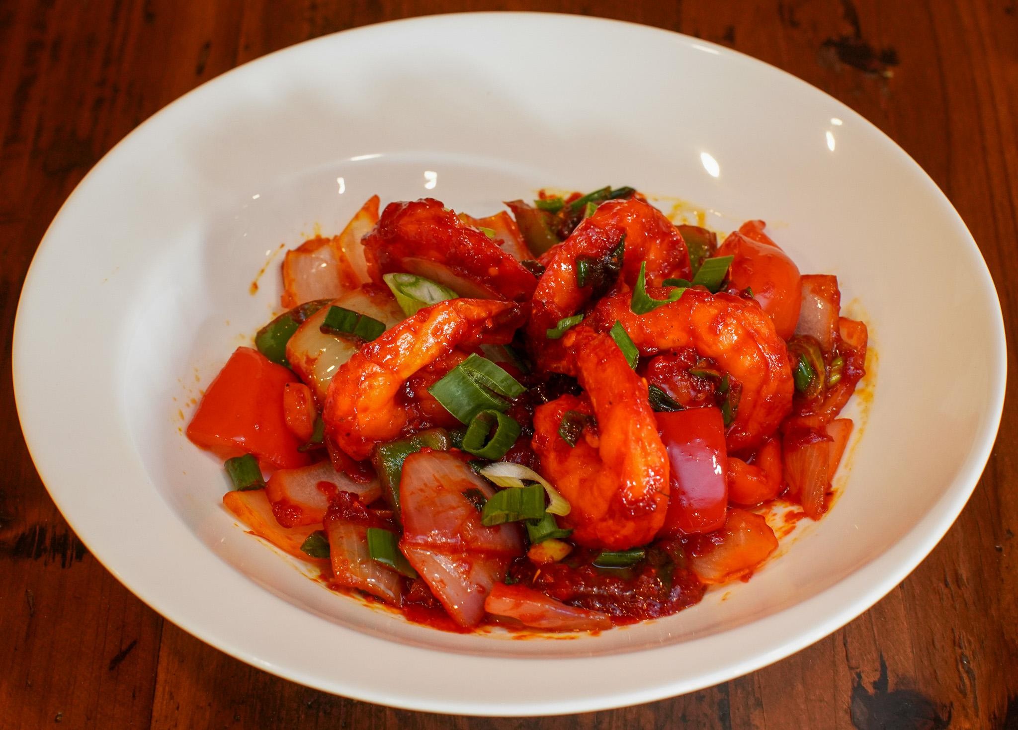 California Momo Kitchen 913 E Duane Ave