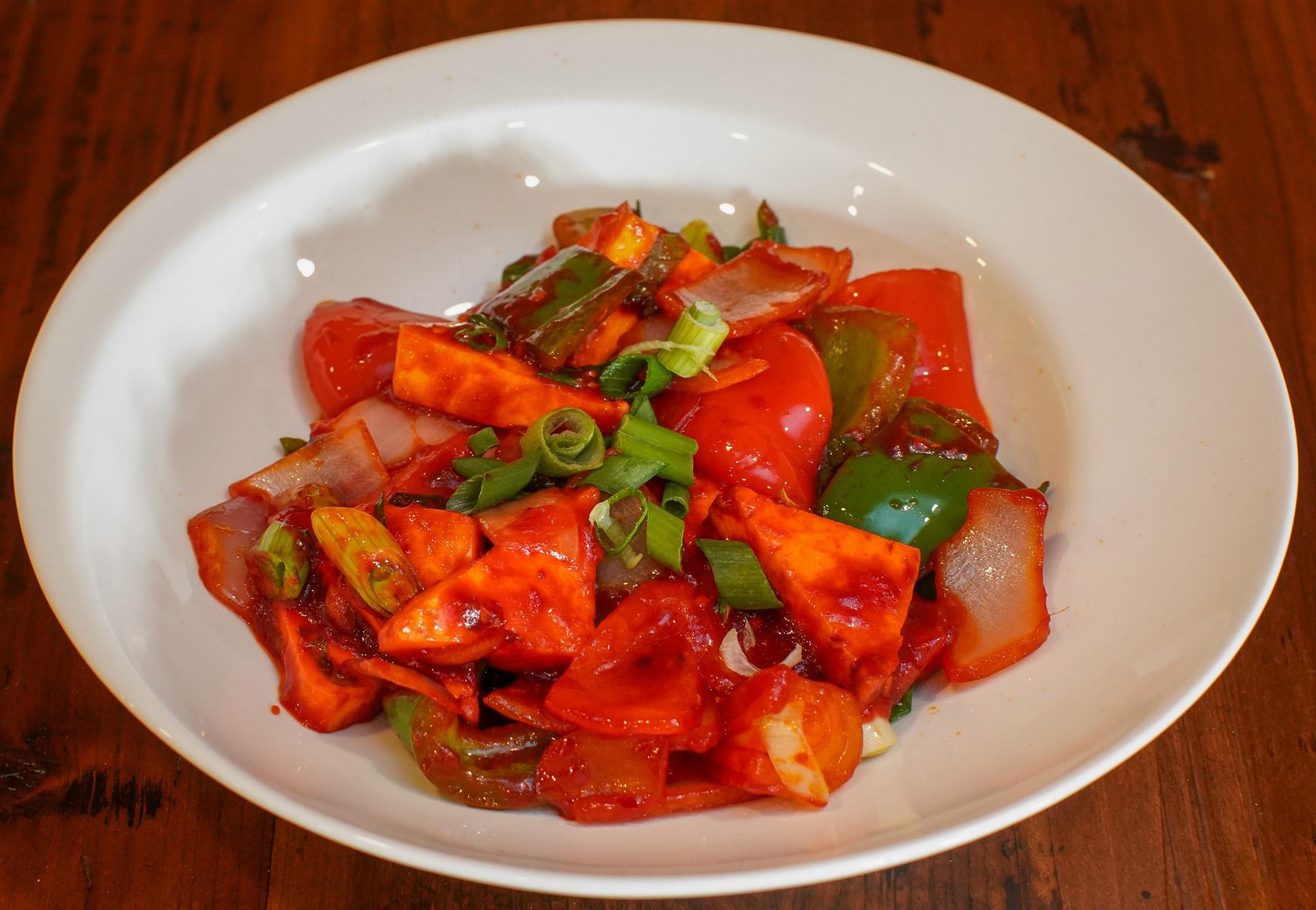 California Momo Kitchen 913 E Duane Ave