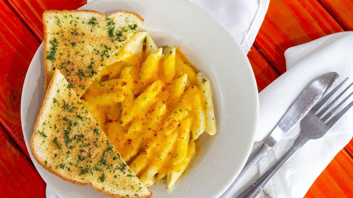 Stoney's Munchie Bar | Toast