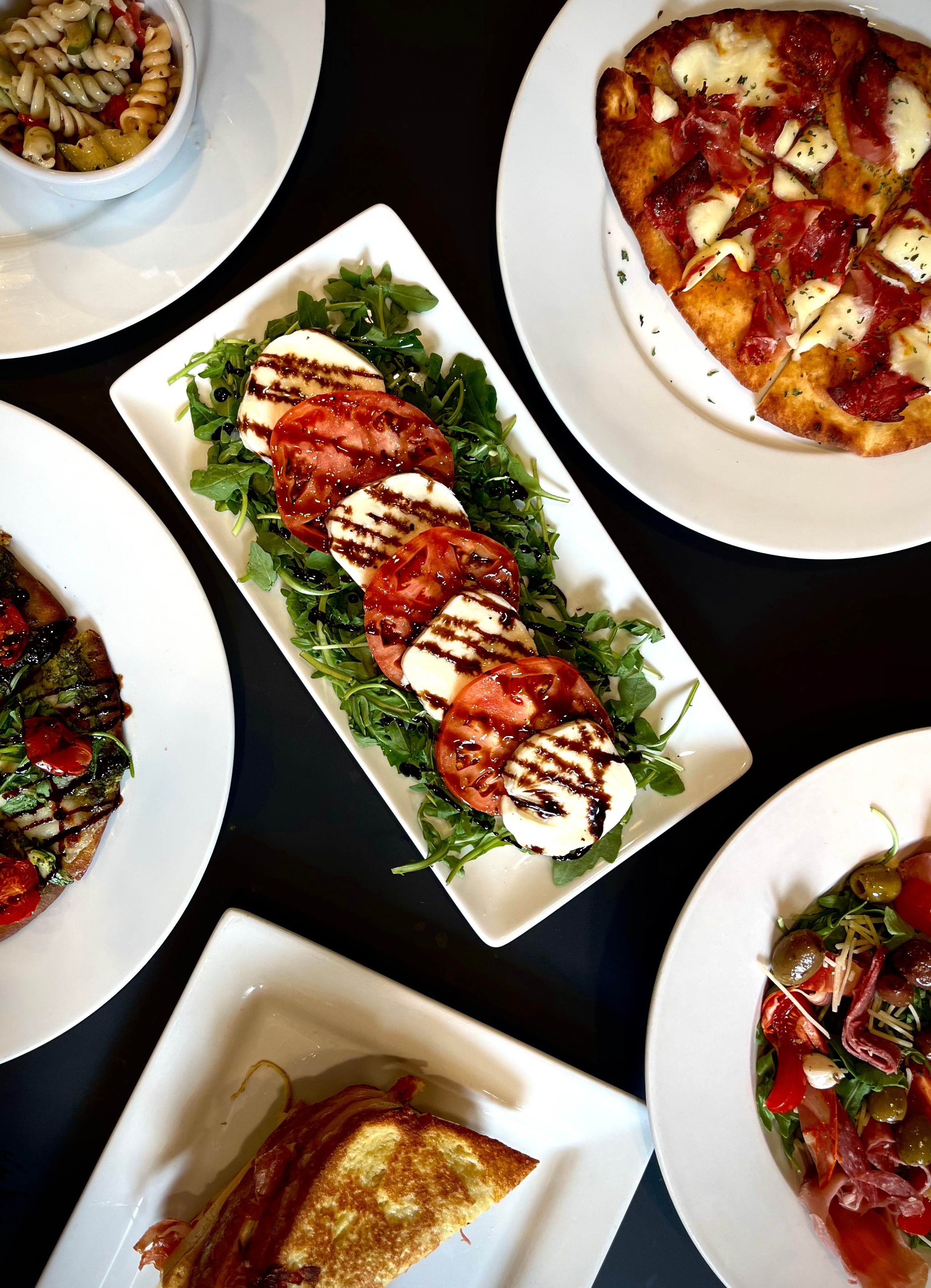 1624 Bistro 1624 main street - Coca-Cola Zero Sugar