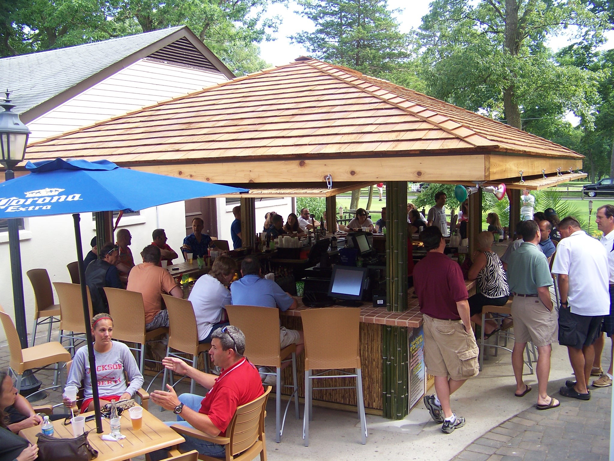 Maggie's / Claflin House Tap Room & Eatery Lakewood Country Club | Toast