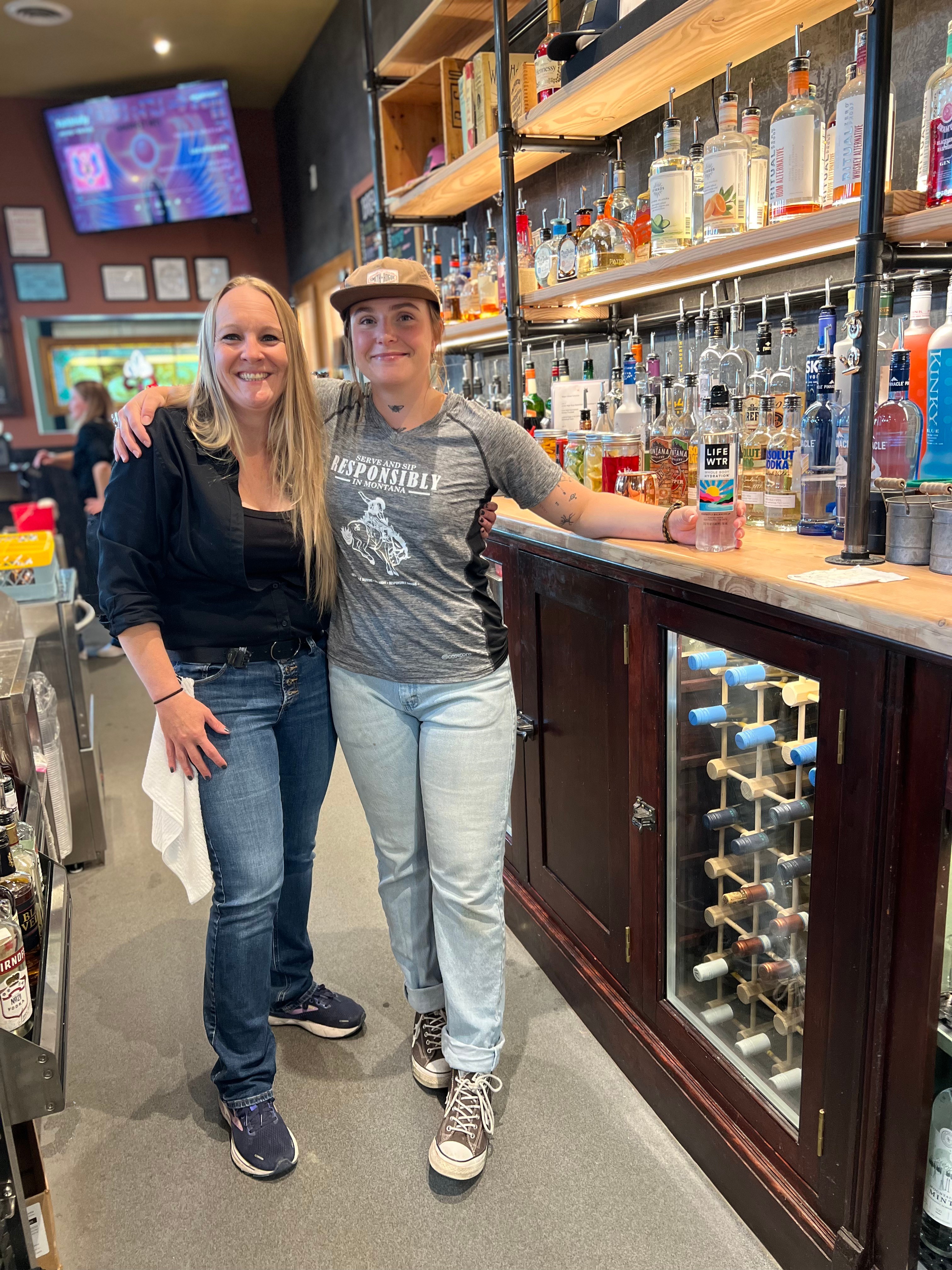 Wagon Wheel Bar and Grill 25 2d Street | Toast