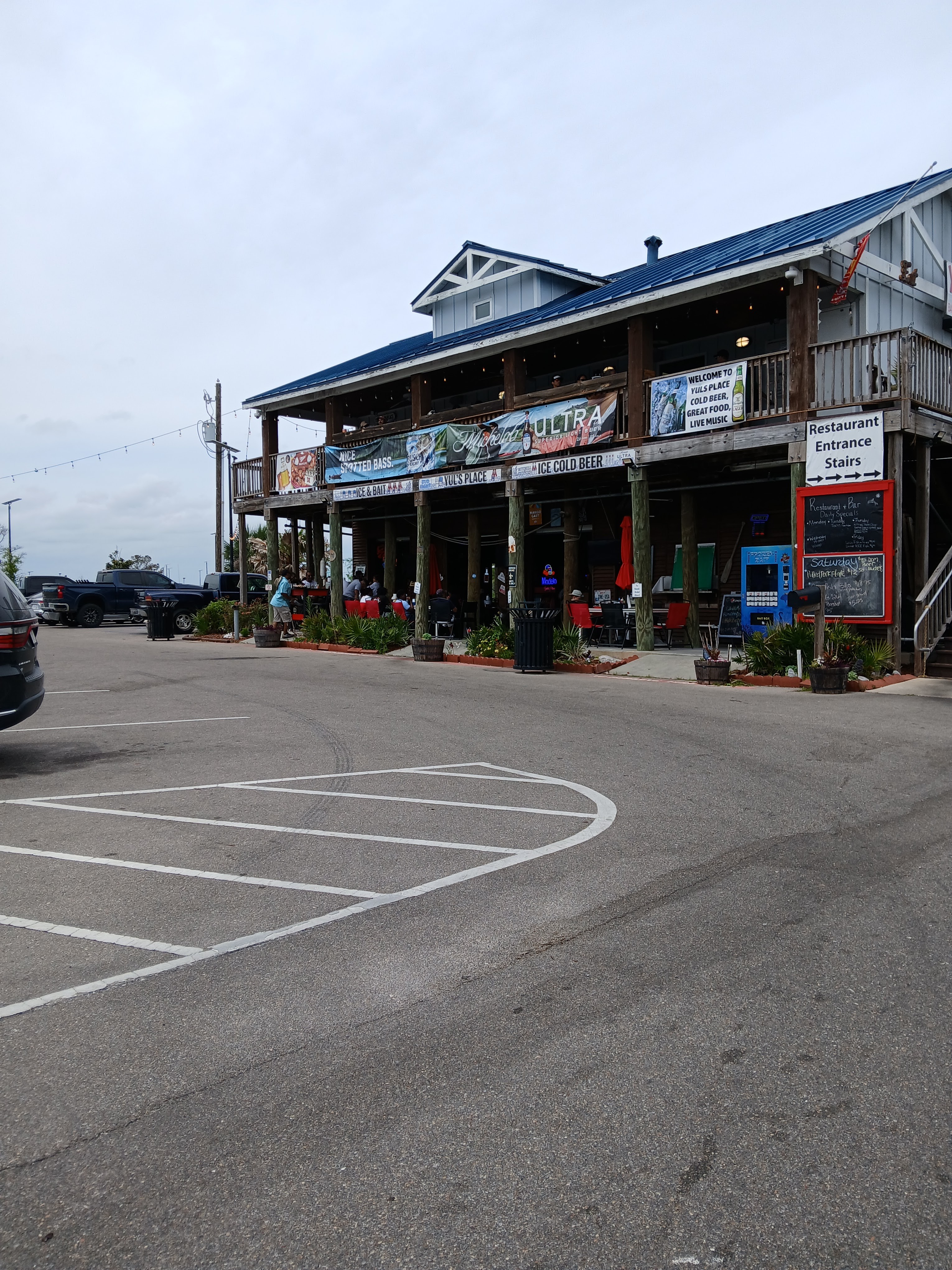 Yul's Place 530 Causeway Dr | Toast