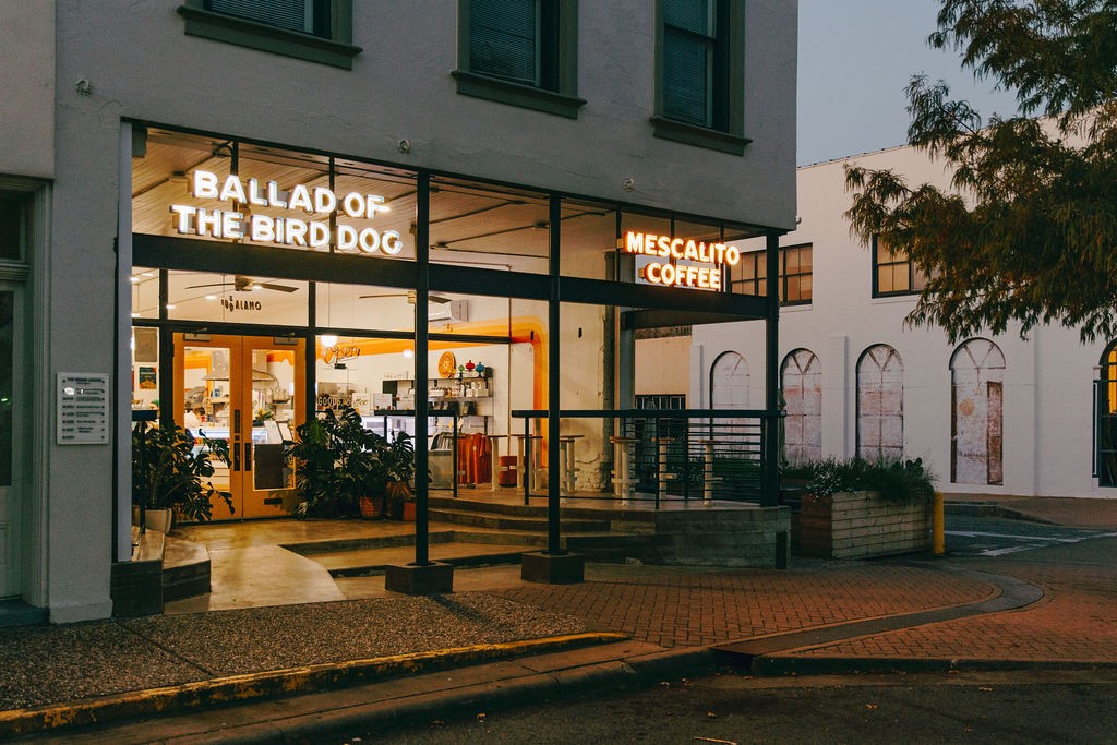 Mescalito Coffee - Tropical Almond Smoothie