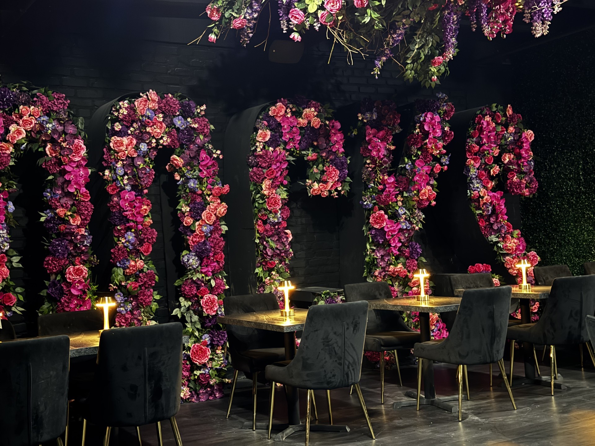 Docks Off 5th NEW 310 Beale St | Toast