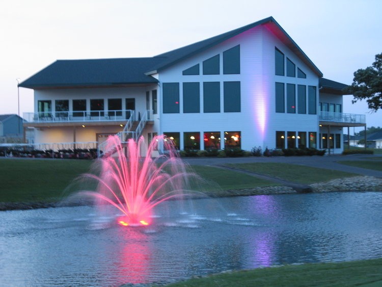 Adamson's Tavern On The Greens | Toast