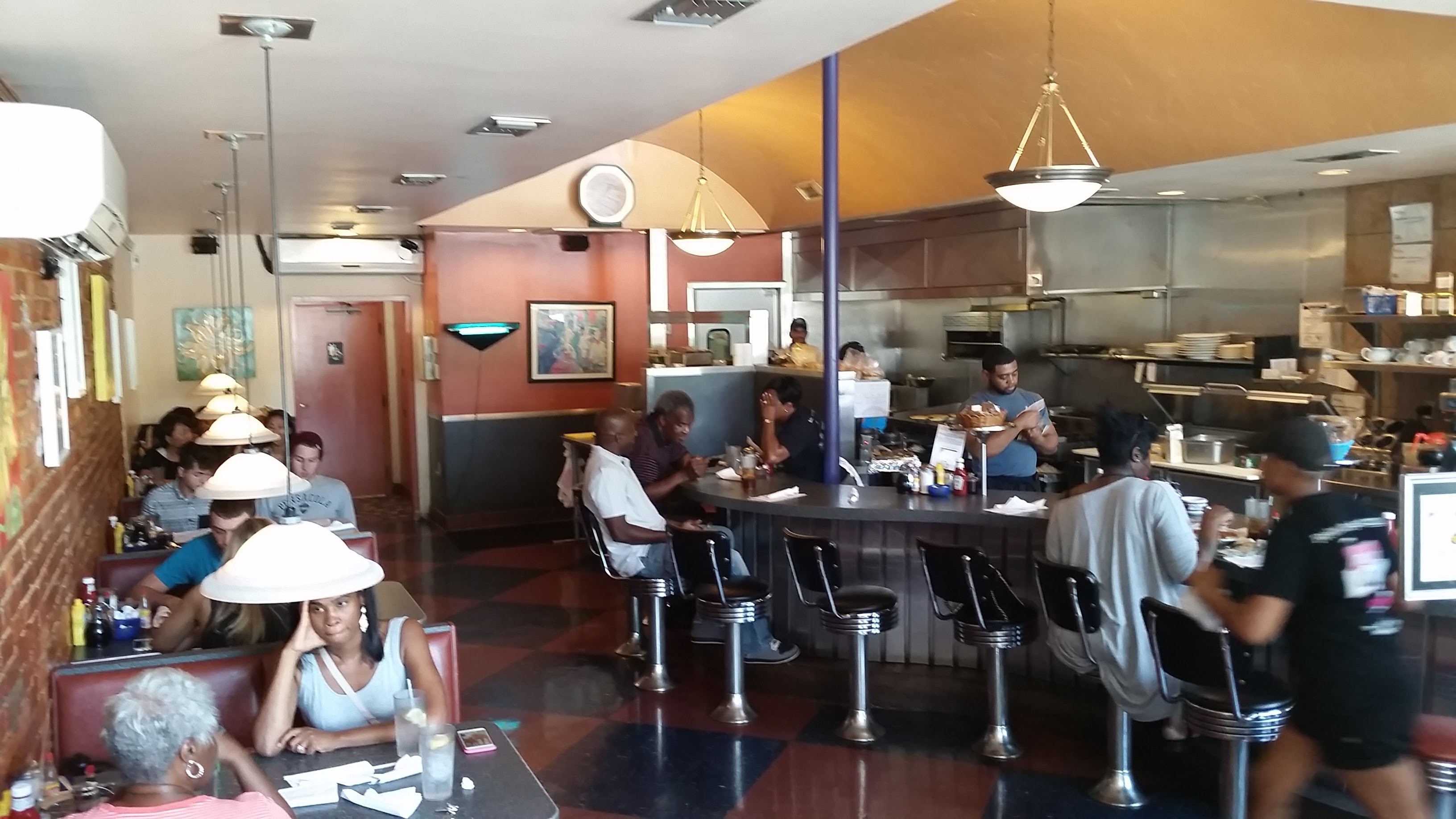 Greystone - Local Eatery - Fried Fish or Shrimp PoBoy