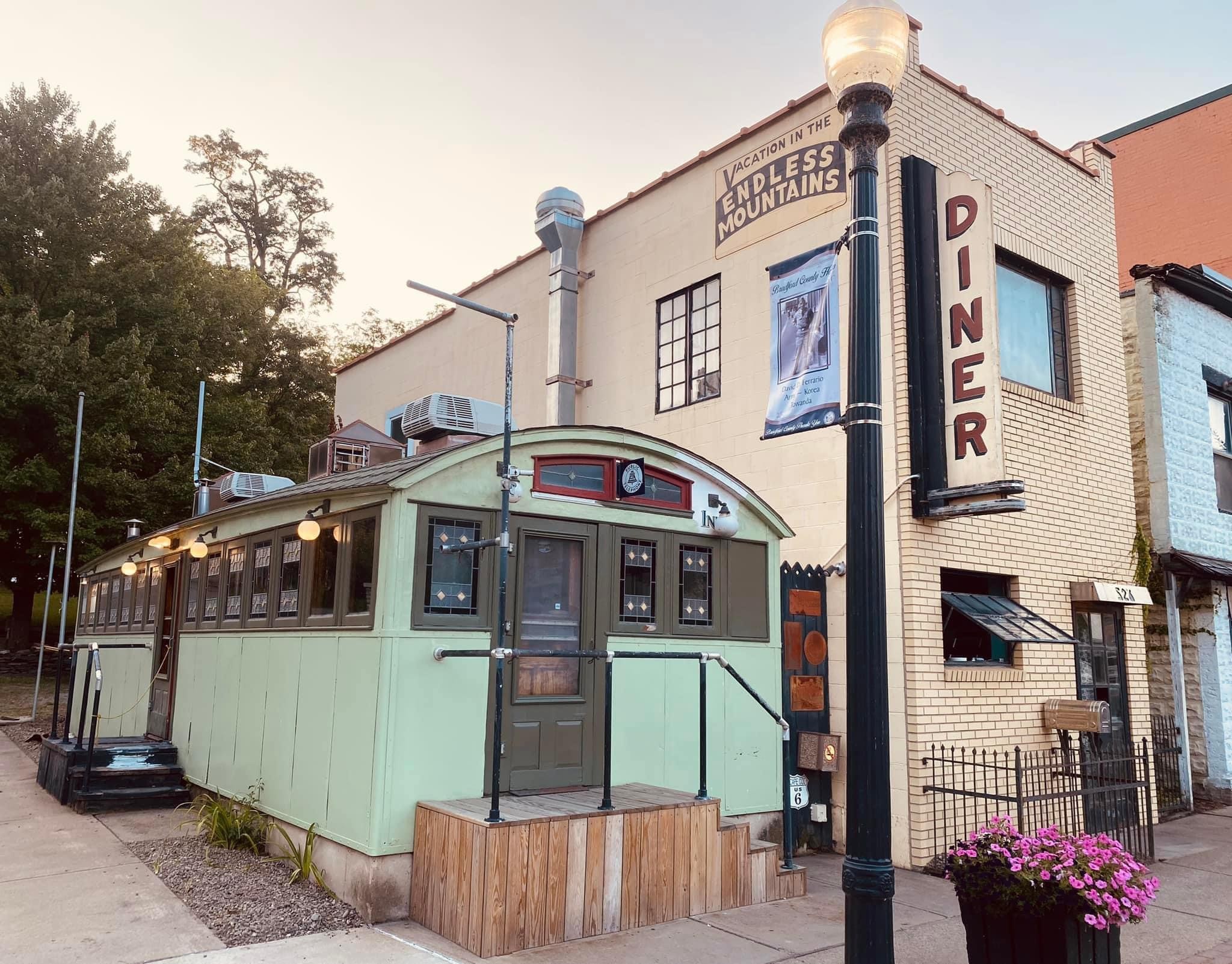 The New Red Rose Diner - Grilled Ham And Cheese