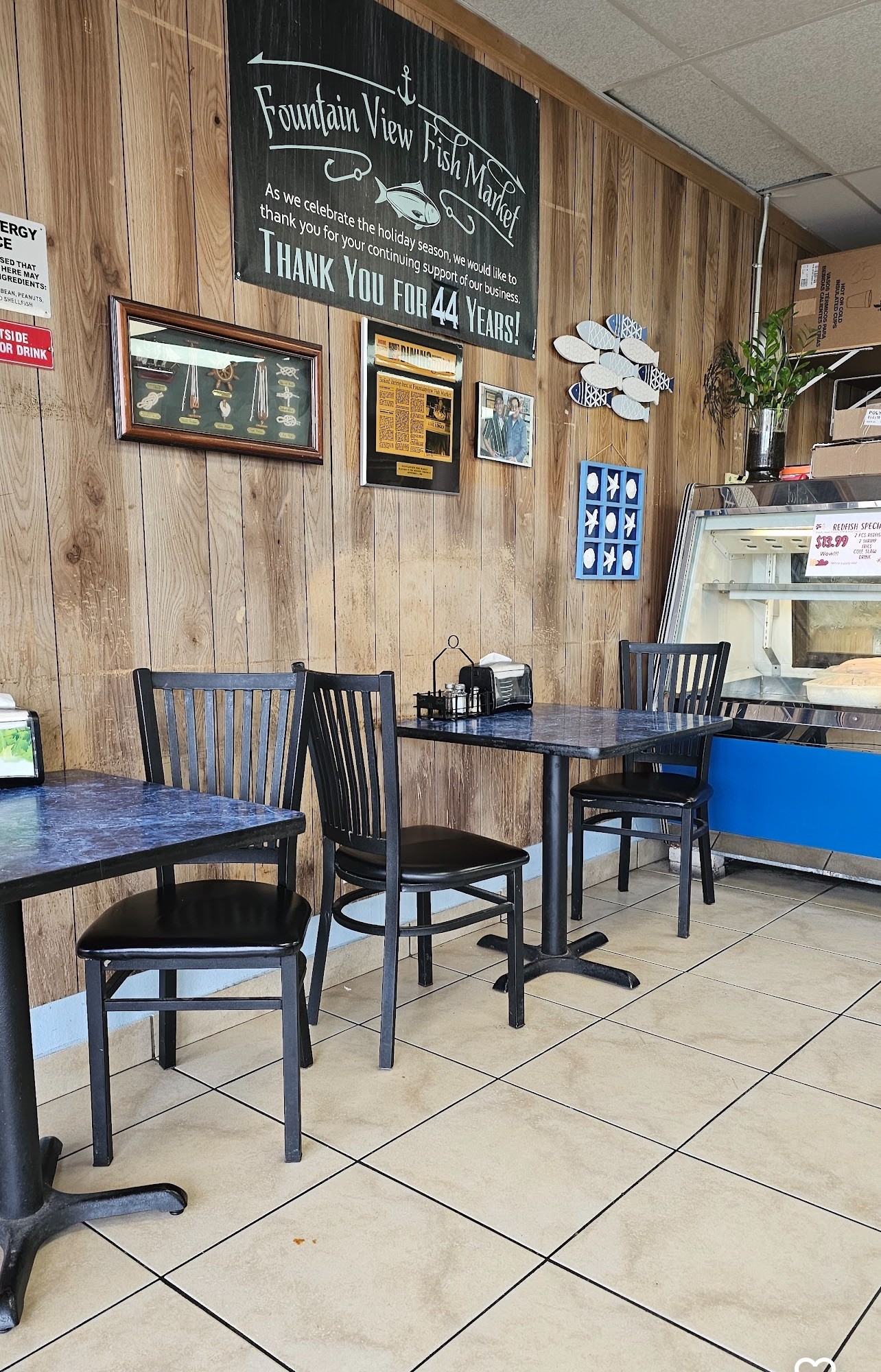 Fountain View Fish Market | Toast