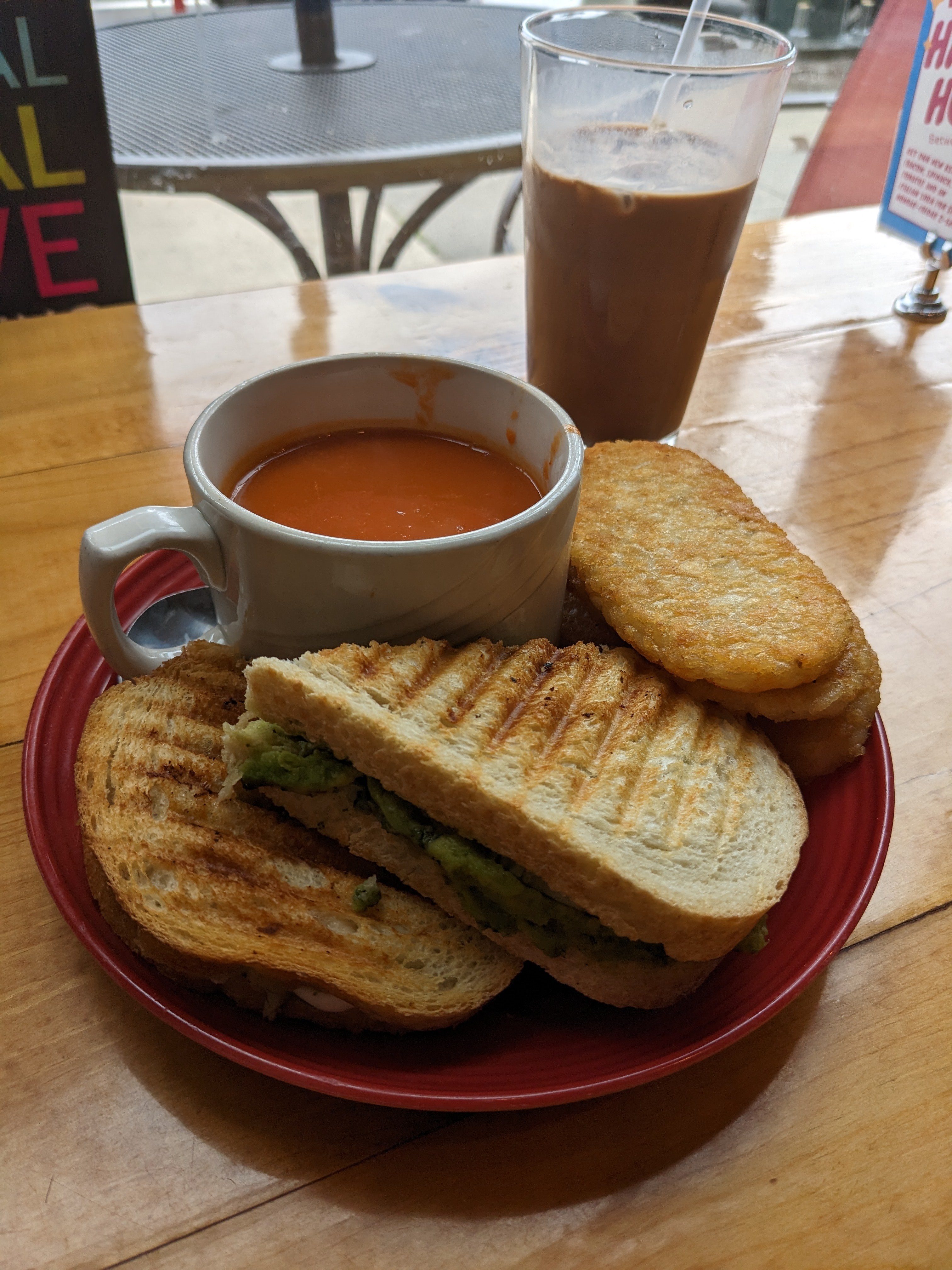 1114 Martin Luther King Jr Way - Oi Green Tea