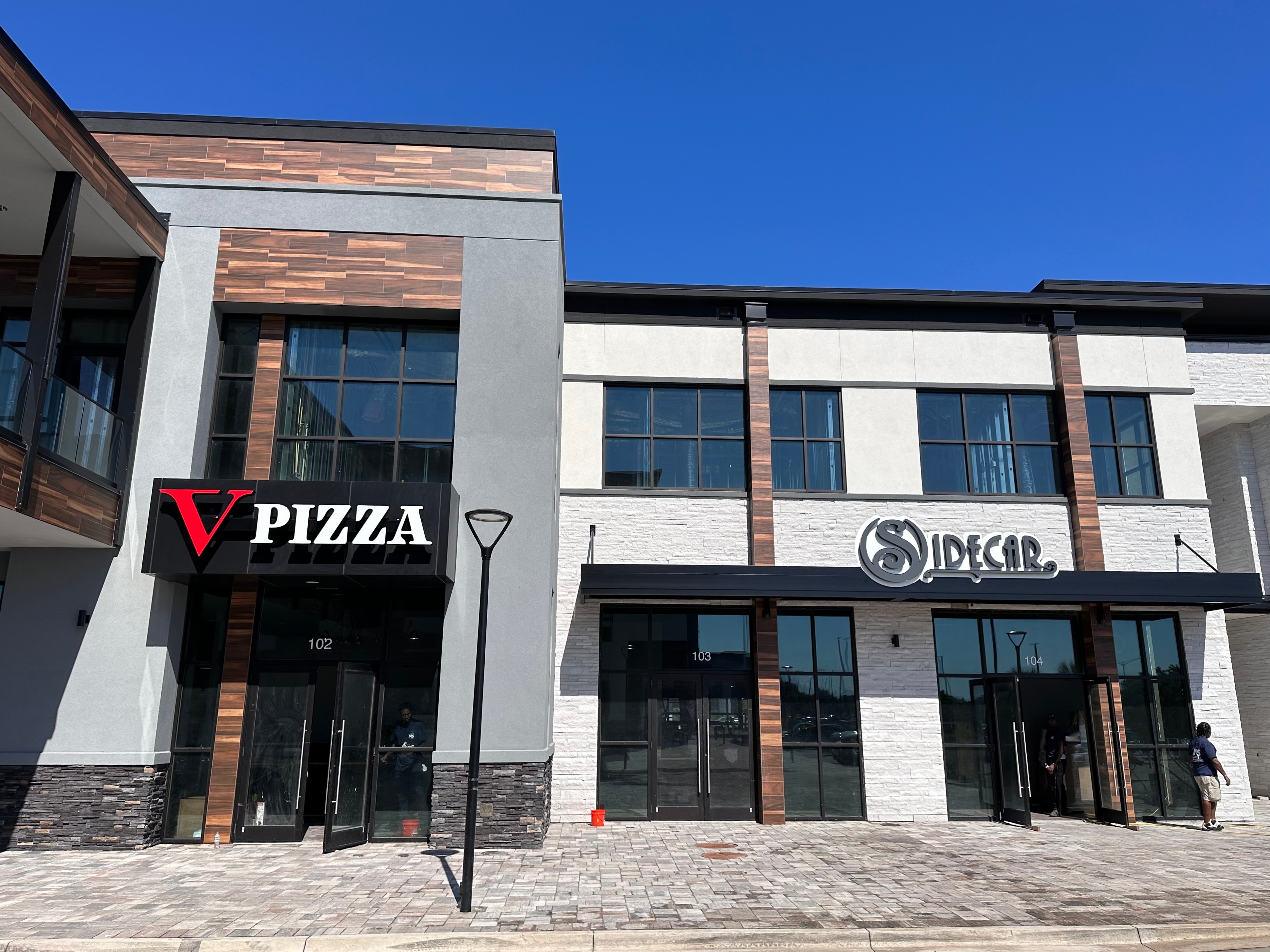 V Pizza & Sidecar - Gate Parkway V9- Gate Parkway - WEEKLY SPECIAL ...