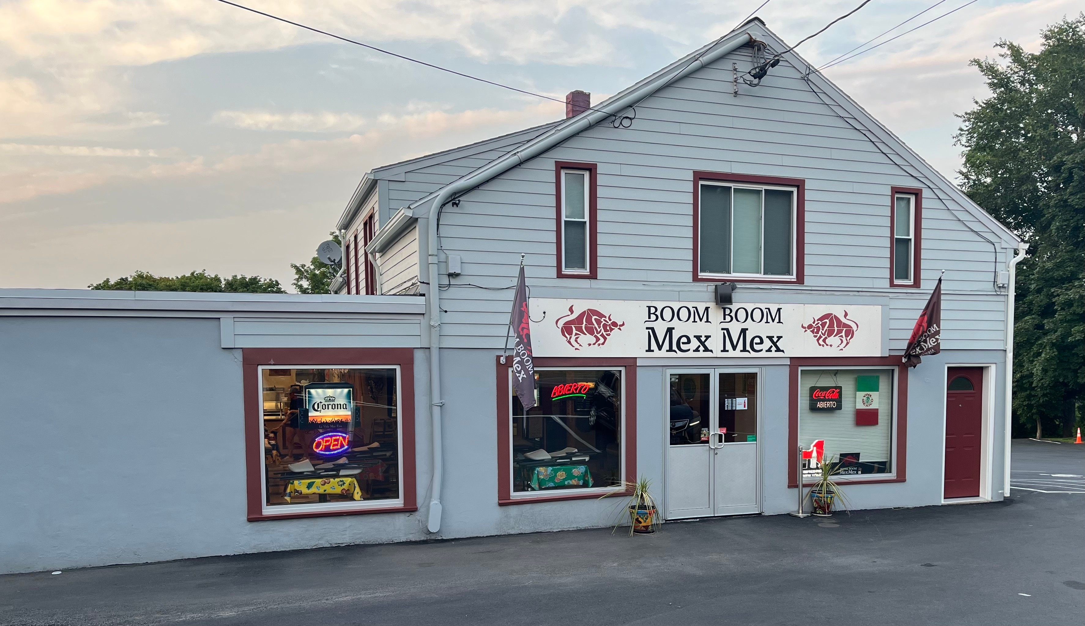 Boom Boom Restaurant 3263 Howlett Hill Rd | Toast