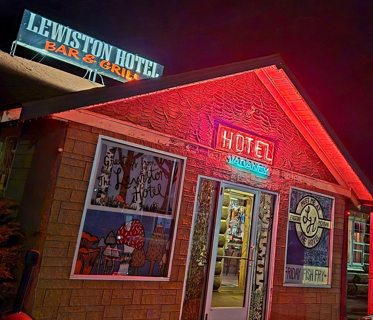 Lewiston Hotel Bar and Grill 2932 Olsen St | Toast