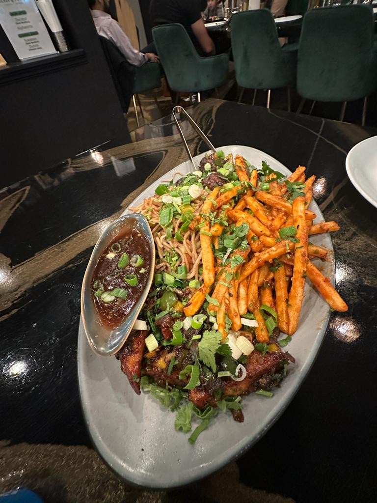 Desi Tadka Alabama - Onions lemon chillies