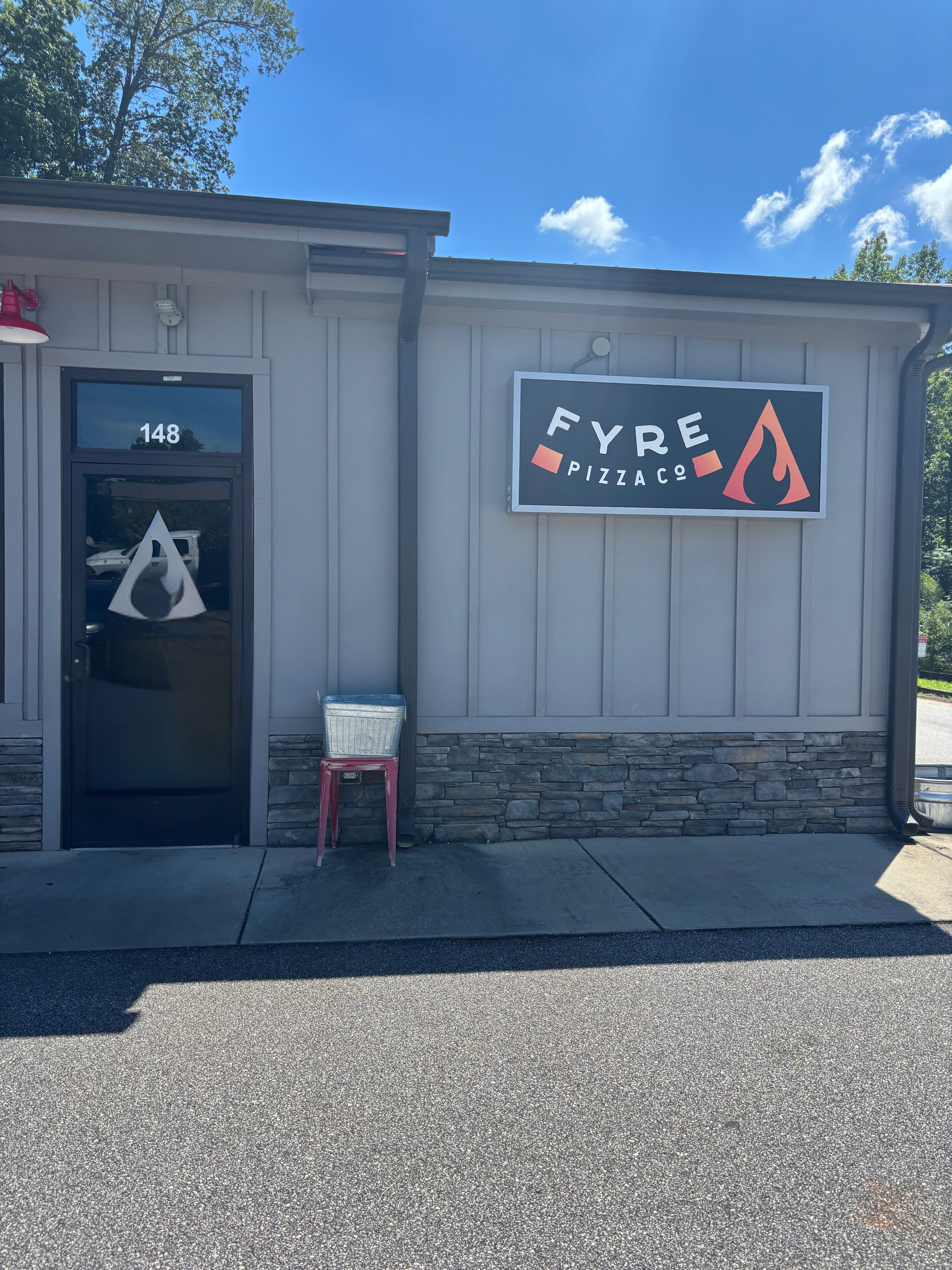 Fyre Pizza 148 Civic Center Blvd | Toast