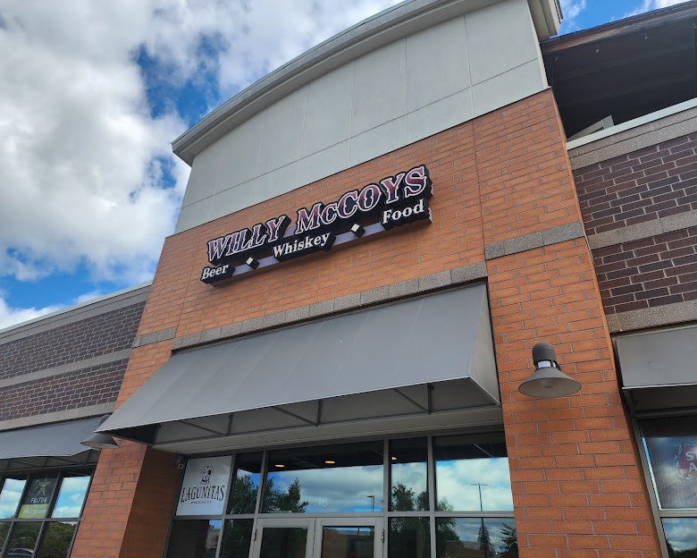 Willy McCoys Bloomington 10700 France Ave S - FIRECRACKER