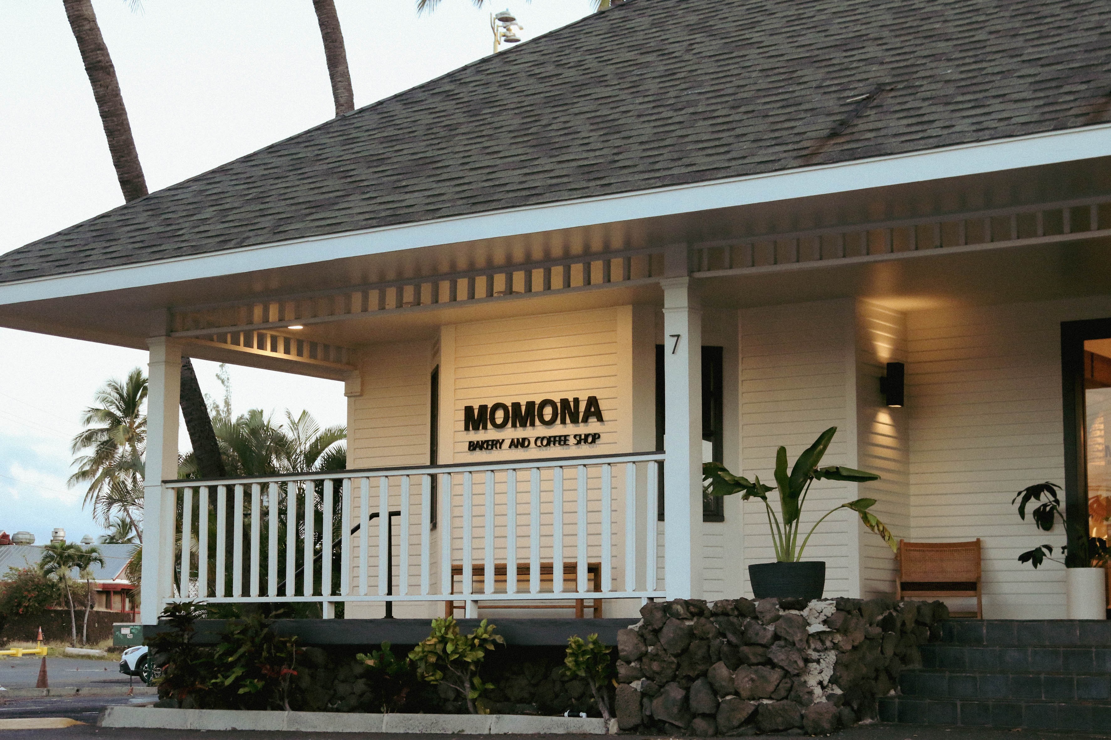 Momona Bakery And Coffee Shop | Toast