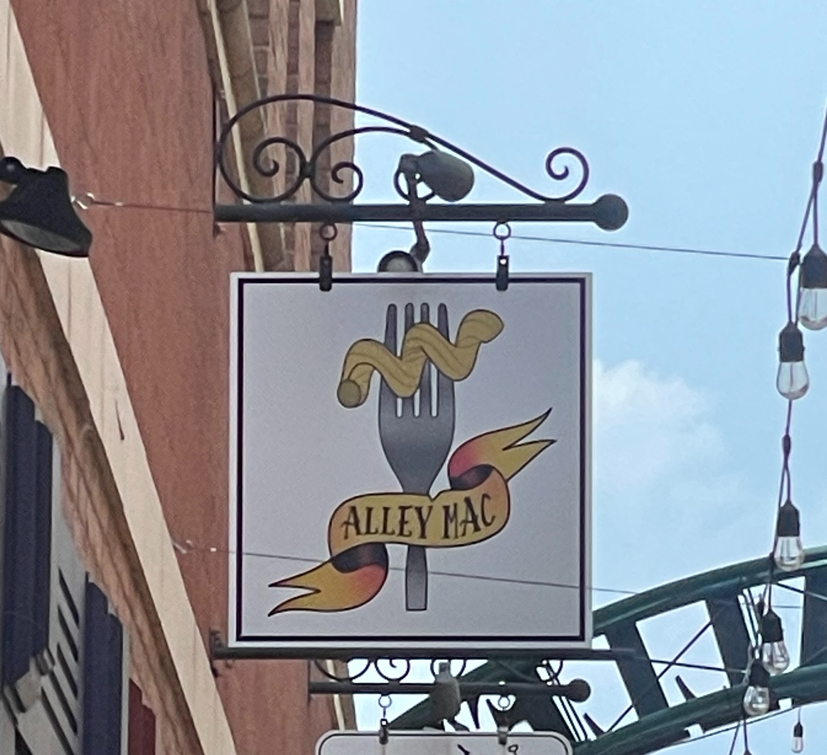 Alley Mac Alley Mac | Toast