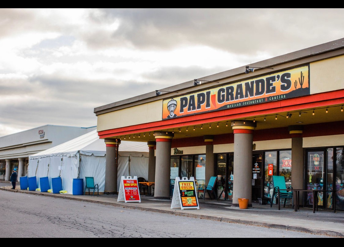 Papi Grande’s 4276 Maple Rd