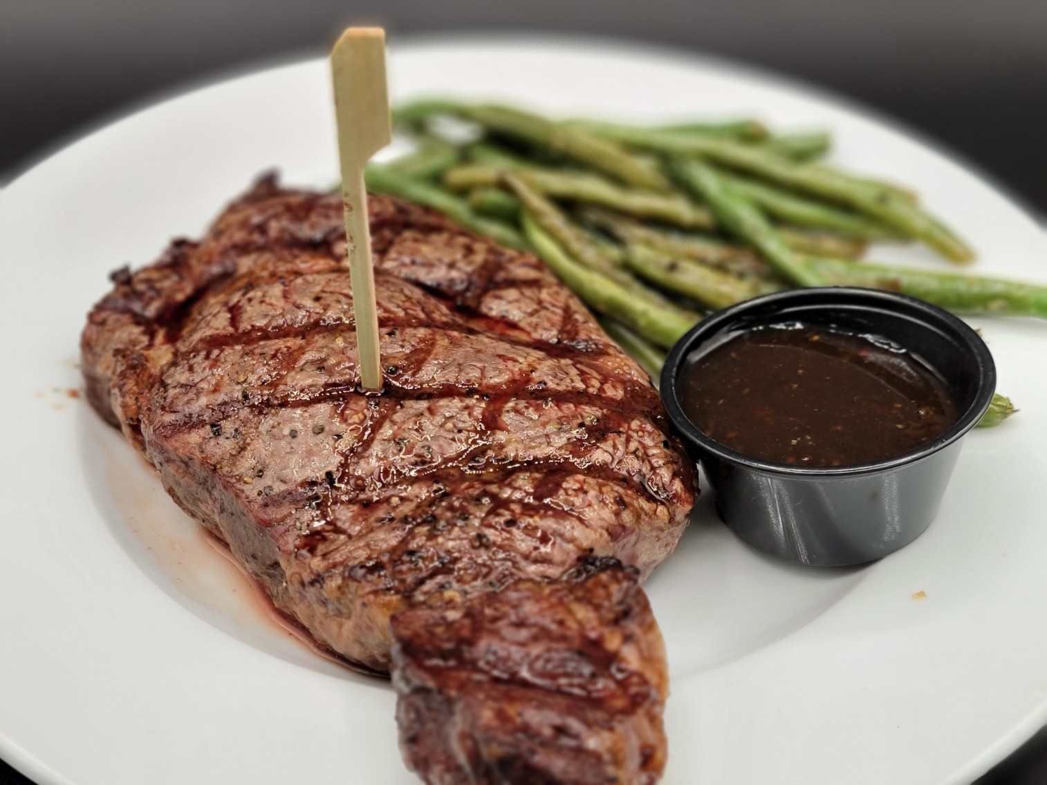 Mavericks Sports Bar & Grill 2763 Sierra Highway