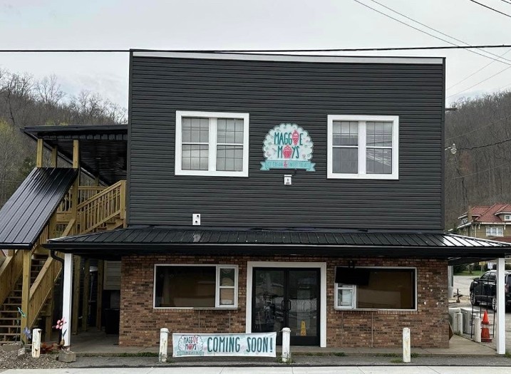 Maggie Mays 1377 Smoot Ave. | Toast