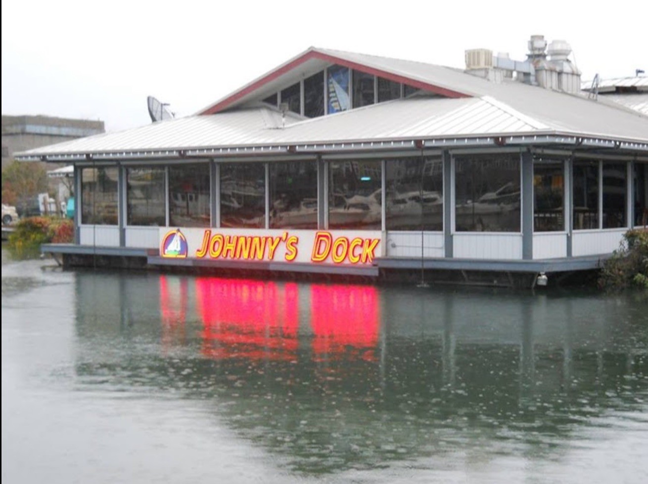 Johnnys Docks Seafood n Grill 1900 East D Street | Toast