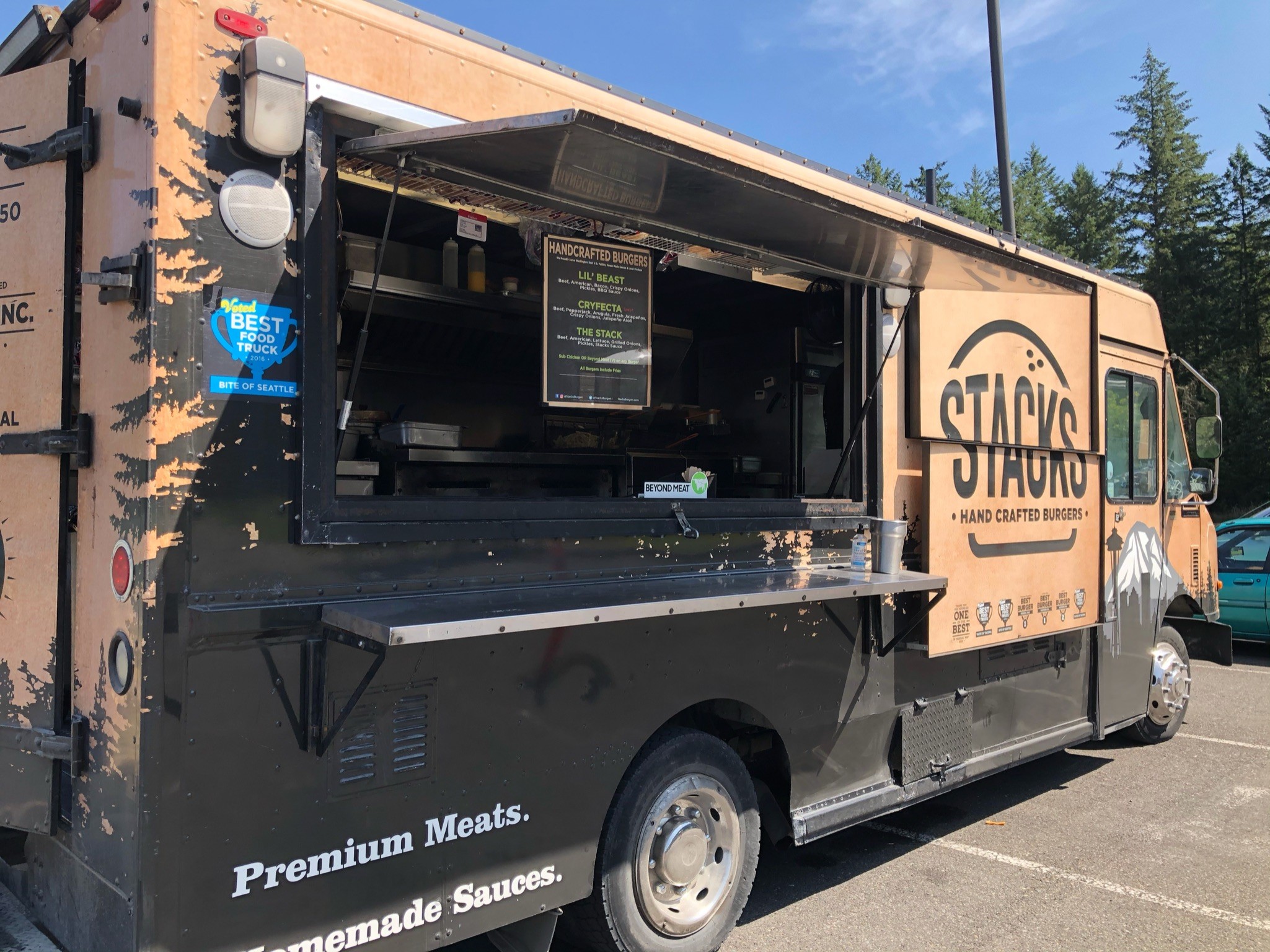 Stacks Burgers Food Truck 2 Truck 2 | Toast