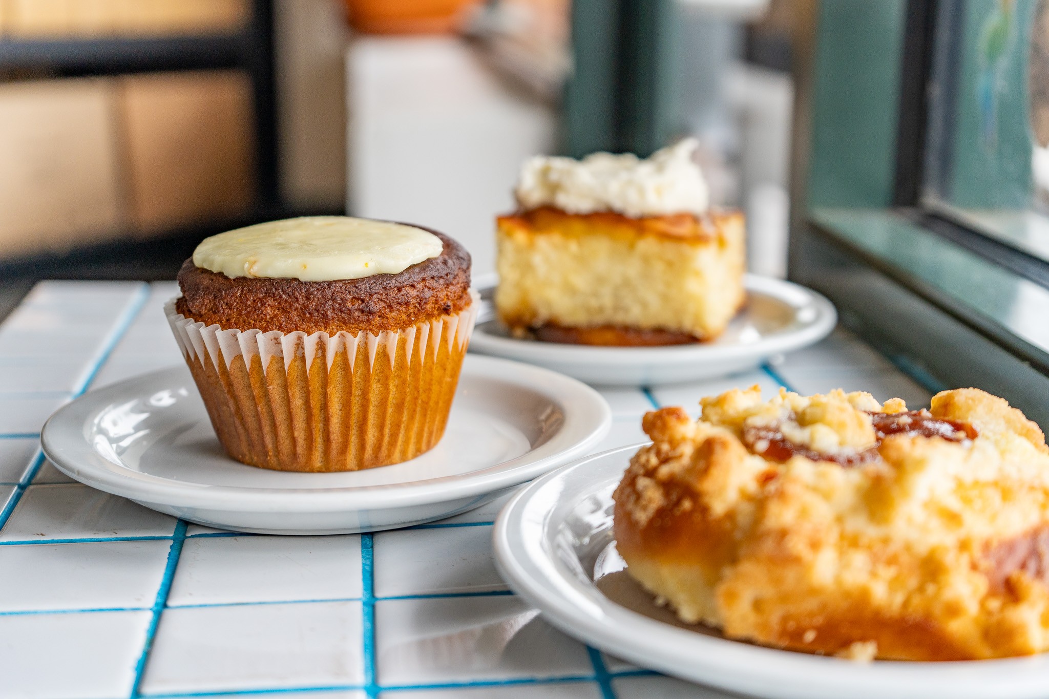 Karl's Cafe 11228 Saint Johns Industrial Parkway S - Muffin