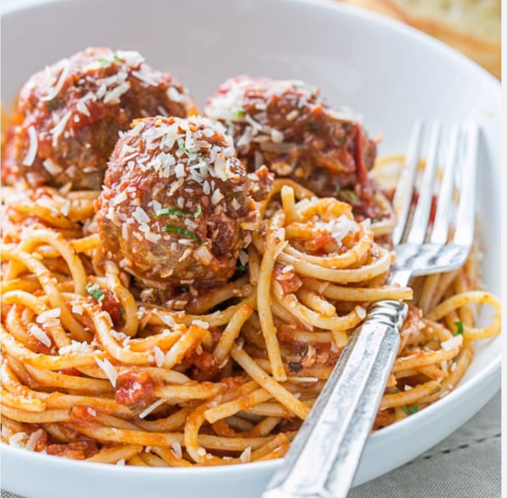 Wiseguys Italian - Baked rigatoni with sausage