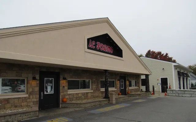 Il Forno Lunenburg 494 Electric Ave - Honey BBQ Pork Ribs