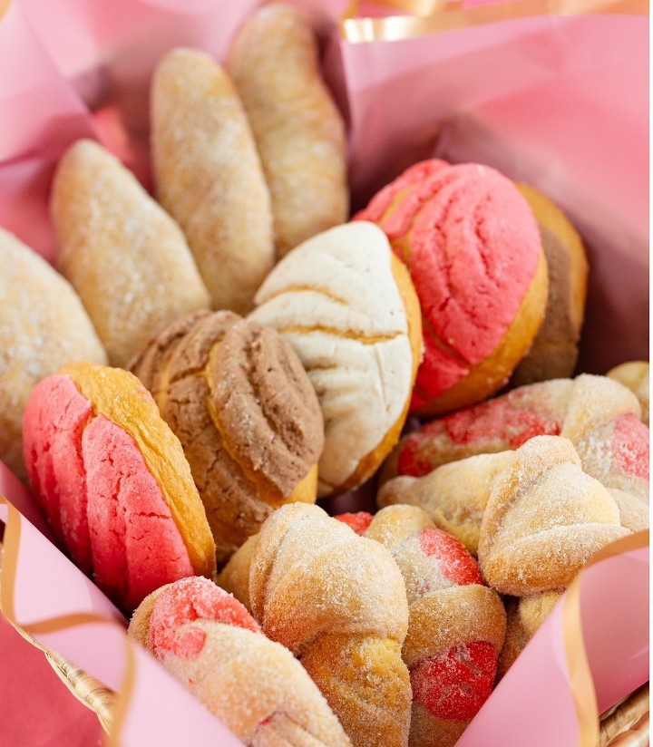 Pink Elephant Bakery - Mini Assorted Pan Dulce