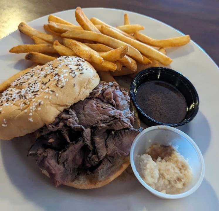 Hofbräuhaus Buffalo - Beef on Weck