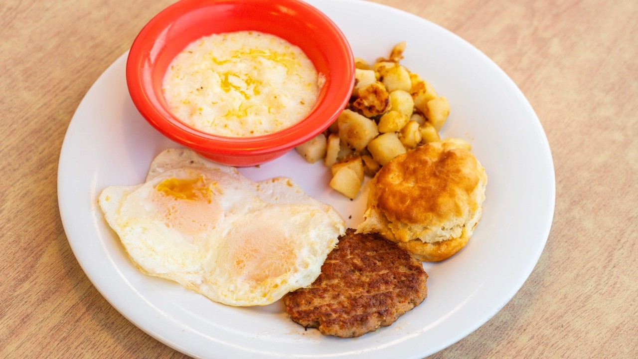 Dallas, Georgia - La Casa Grande - The Big House Breakfast