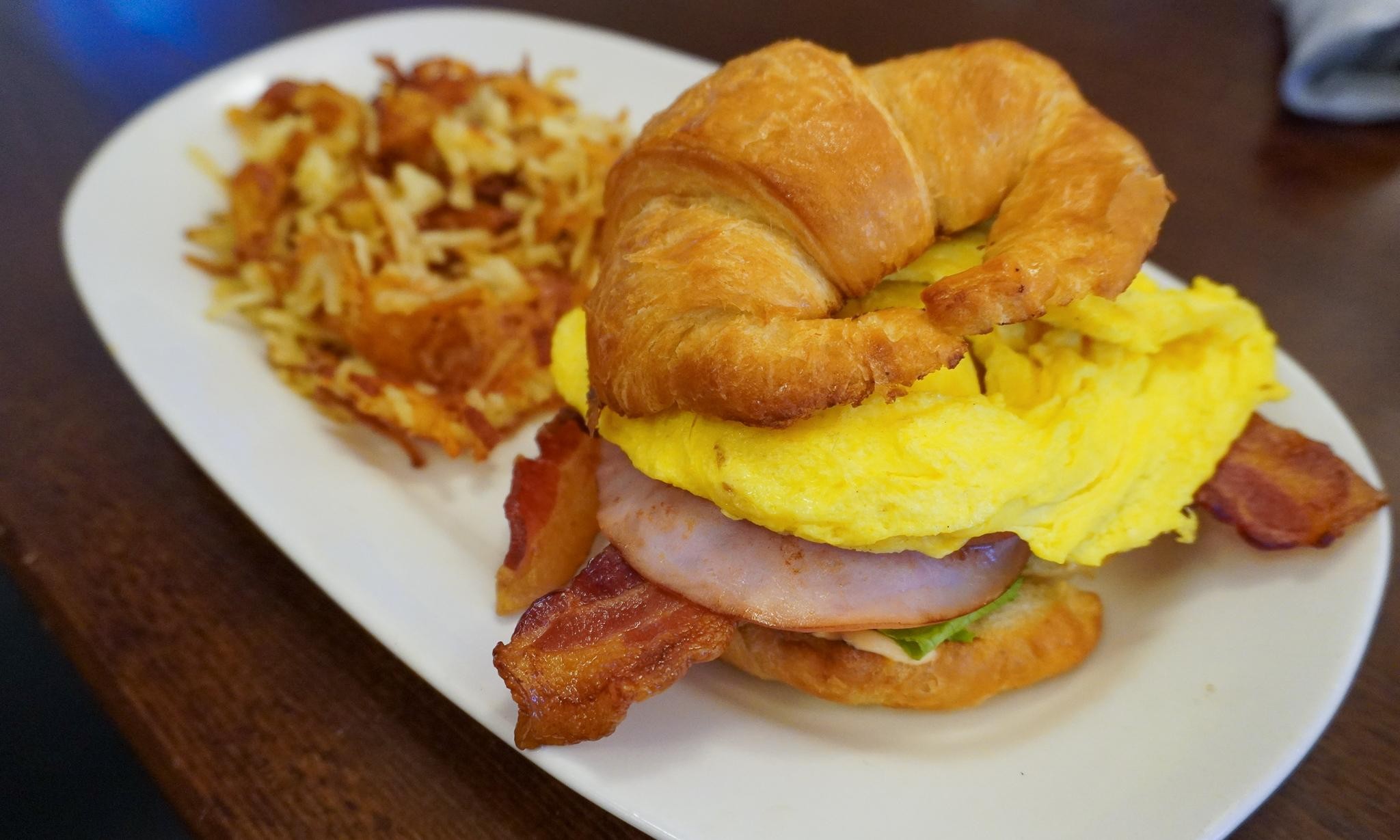 Kingside Diner CWE - Damn Delicious