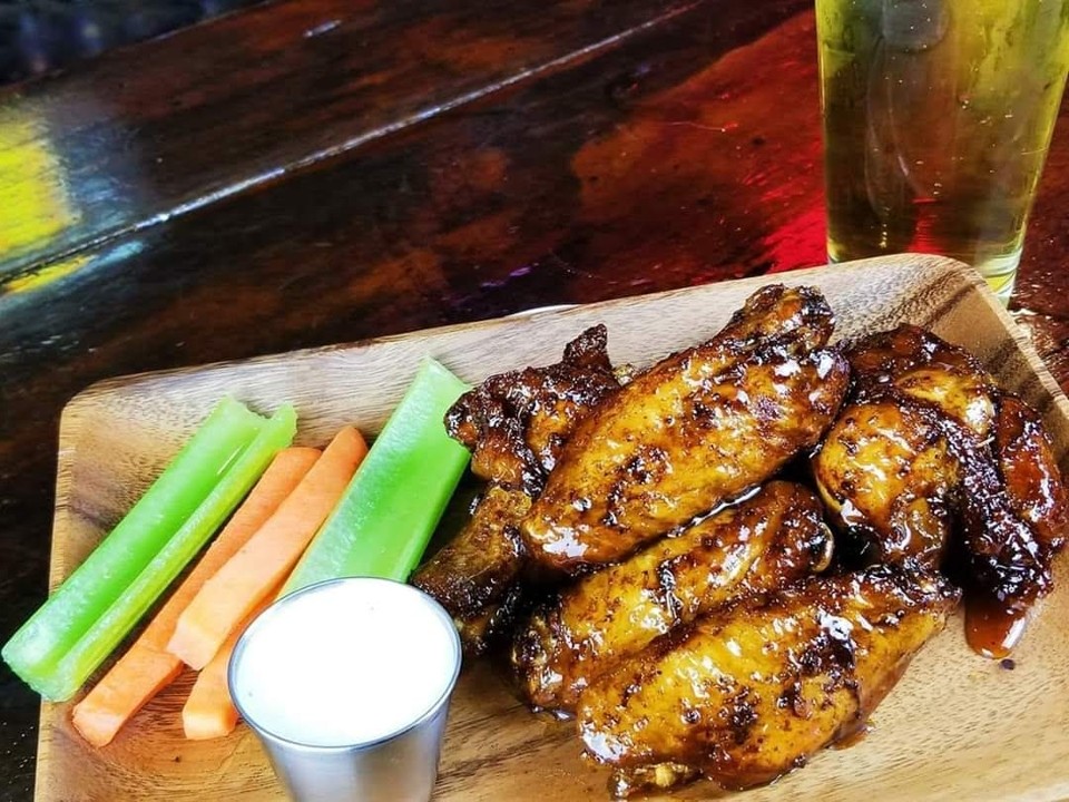 2101 St Joseph Ave - Wings 8