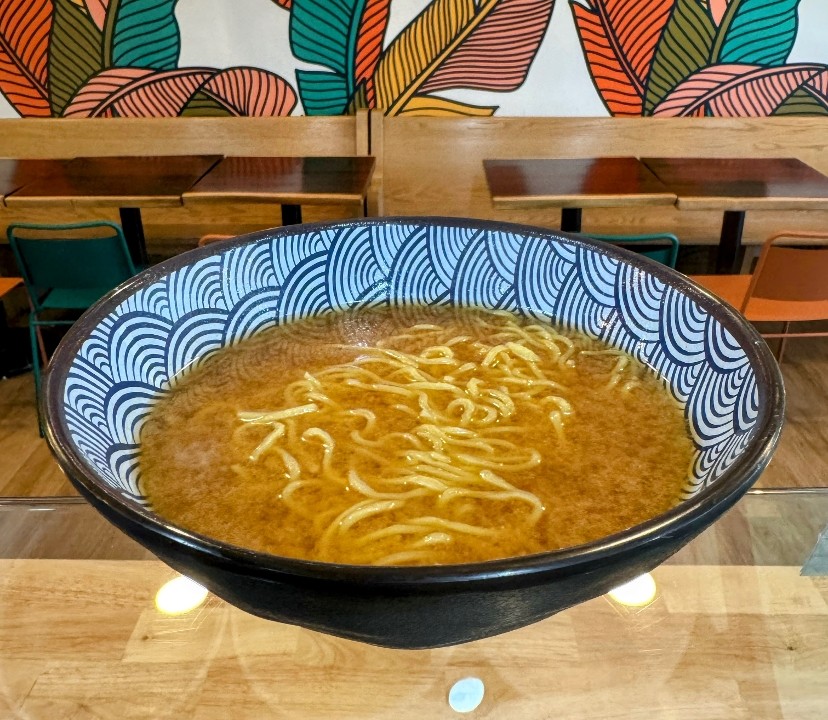 Kailani Shave Ice & Ramen - Miso - Noodles & Broth Only