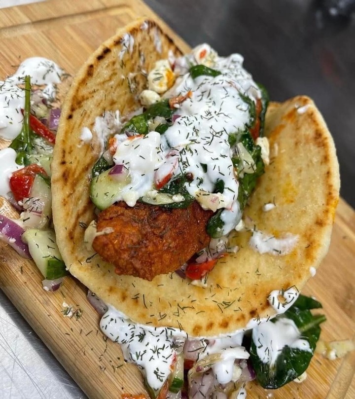 Bloomington - Apollo Chicken Pita