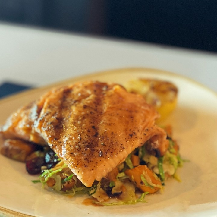 Cappella Restaurant - Wood Grilled Salmon TOGO