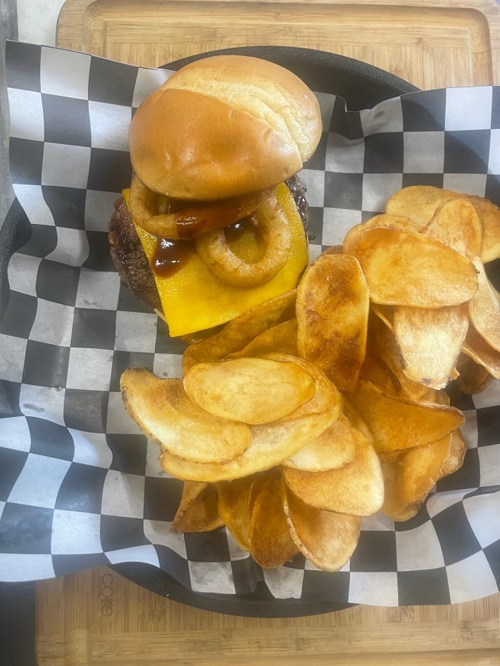 The Lean-To at Great Pines Resort - Maple Scout Burger