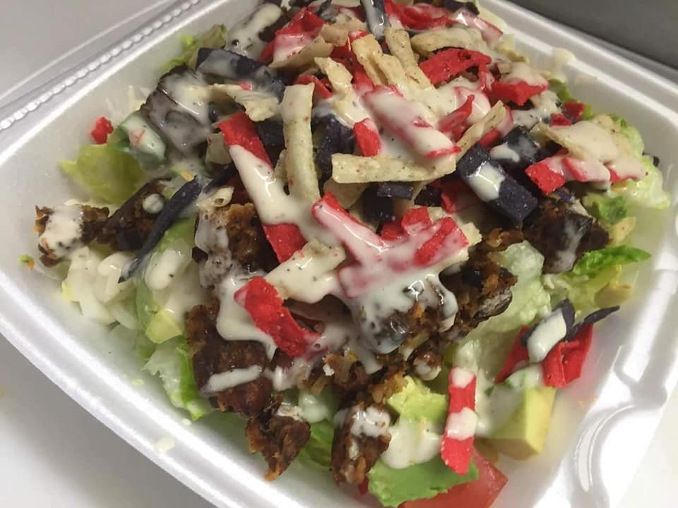 Suz-E-Q's Restaurant - Santa Fe Salad
