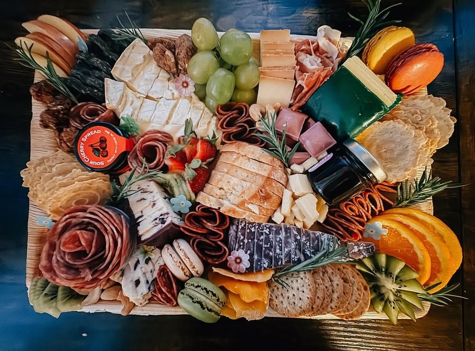 Fells Point, Bakery - Charmcuterie Board Workshop