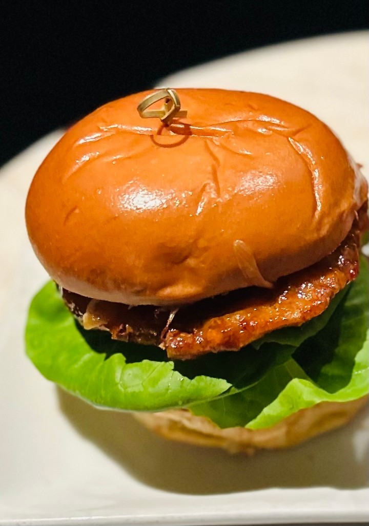 1100 South Hope St - Veggie Burger
