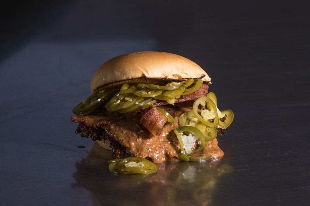 Bravas Food - PB Burger