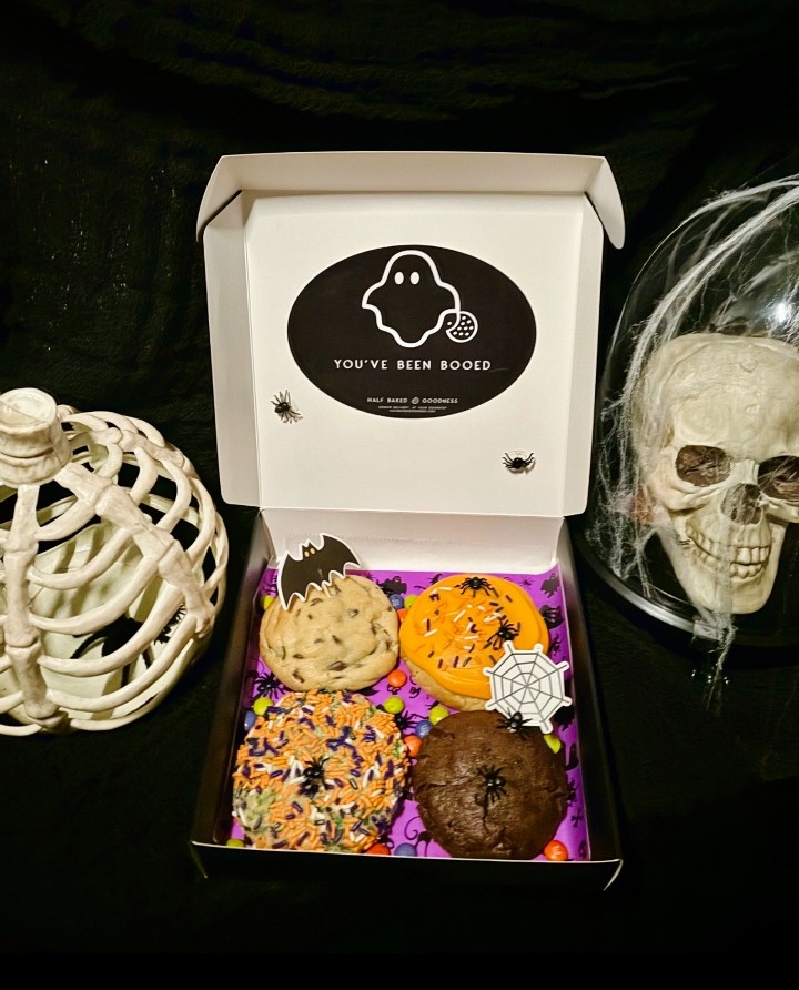 Katy - BOO! BOX OF 4 GIANT GOEY COOKIES